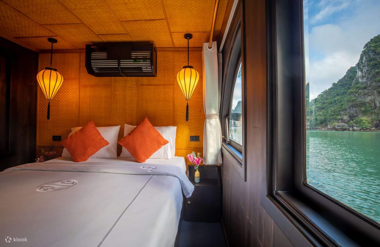 2D1N Bai Tu Long & Halong Bay Tour by The L'Amour Junk, Vietnam - Klook ...